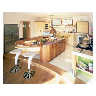 New Triangular kitchen - Eclectic - Kitchen - Hampshire - by Johnny ...