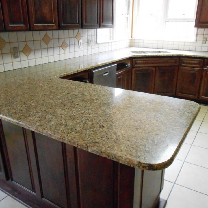 Venetian Gold Granite - Photos & Ideas | Houzz