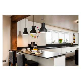 Nobilia Black Gloss Handless Kitchen - Cuisine - Hampshire - par Eco ...