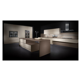 Noblessa: Modern: High End - Modern - Kitchen - New York - by German ...