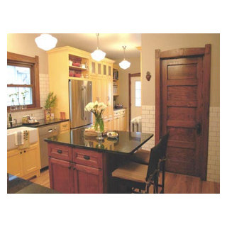 Northside Kitchen II - Eclectic - Kitchen - Chicago - by KitchenLab ...