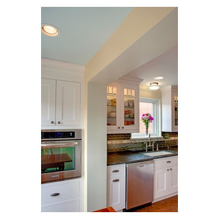 NW DC Kitchen - Traditional - Kitchen - DC Metro - by Case Architects ...