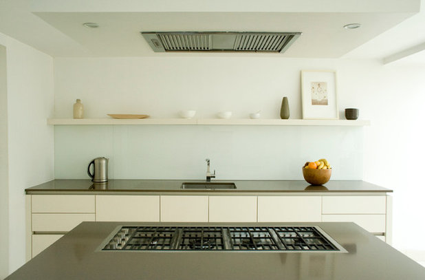 How to Choose the Right Placement for Your Kitchen Hob | Houzz UK