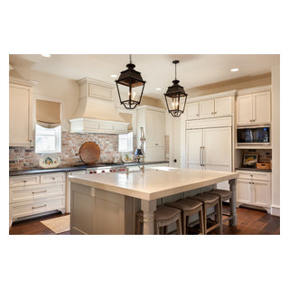 Oak Estates - Traditional - Kitchen - Houston - by Frankel Design Build ...