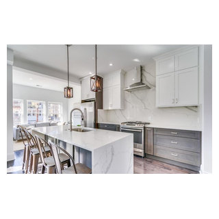 Oak St NW - Transitional - Kitchen - DC Metro - by MK Staging and ...
