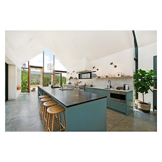 Ojai Farmhouse - Farmhouse - Kitchen - Los Angeles | Houzz