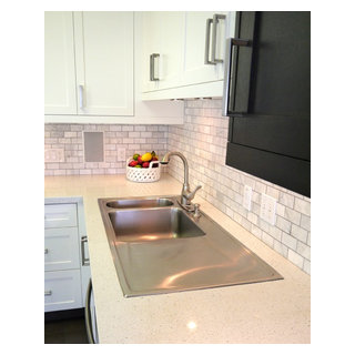 Old Footprint, New Look - Contemporary - Kitchen - Vancouver - by ...