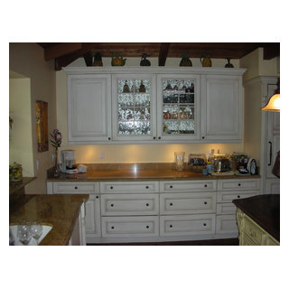 Old World Style Kitchens - Traditional - Kitchen - Hawaii - by Tervola ...