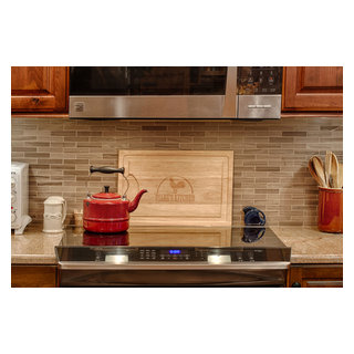 Omega Full Access Lynnville Nutmeg Rustic Alder - Traditional - Kitchen ...