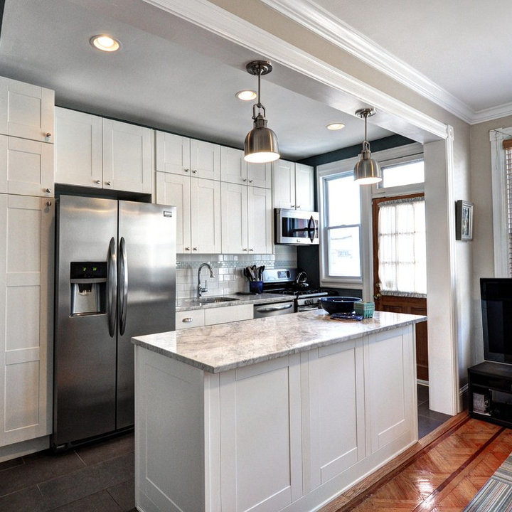 Rowhouse Kitchen - Photos & Ideas | Houzz