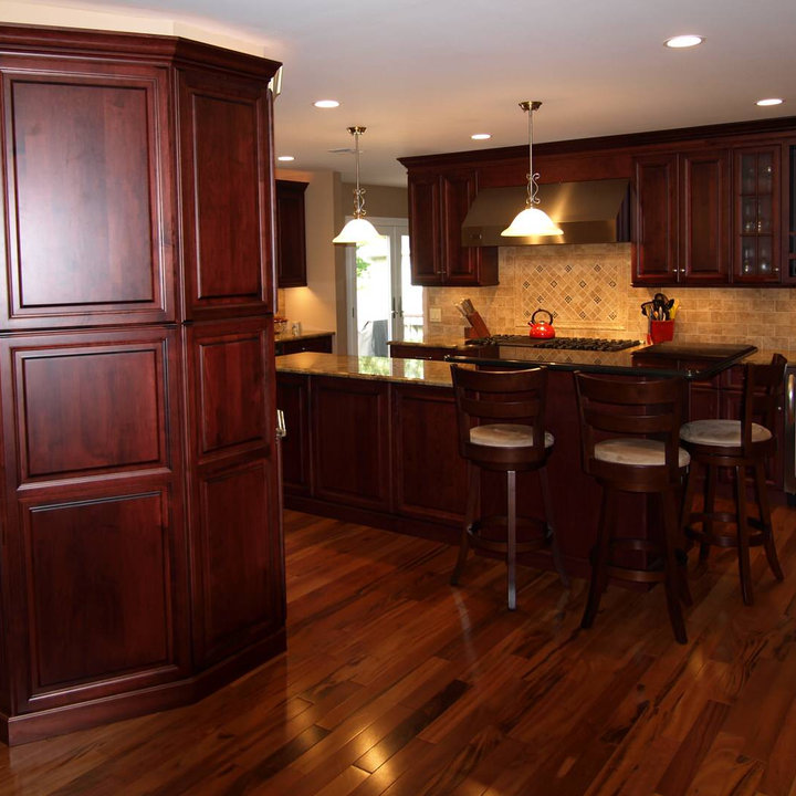 Two Tier Island - Photos & Ideas | Houzz