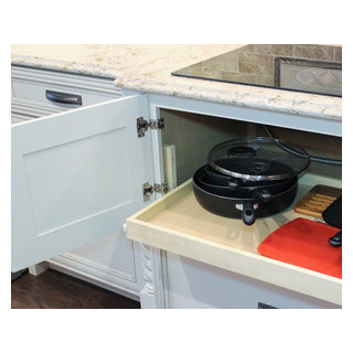 Orion, IL- Full Remodel With Large Island Added - Traditional - Kitchen ...