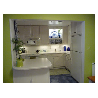 Painting my condo "pear green" - Eclectic - Kitchen - DC Metro - by Jan ...