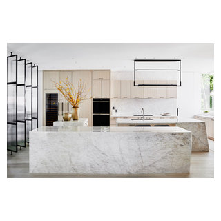 Palm Beach Renovation - Coastal - Kitchen - New York - by Workshop/APD ...