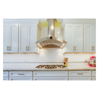 Parkside Kitchen - Transitional - Kitchen - Birmingham - by Highland ...