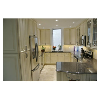 Patricia's Kitchen - Traditional - Kitchen - Toronto - by PRO STONE | Houzz