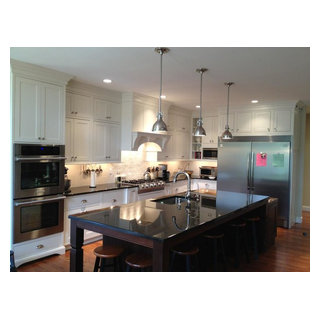 Patrick Kitchen - Traditional - Kitchen - Philadelphia - by The Cabinet ...
