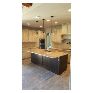 PENDANT LIGHTS - Traditional - Kitchen - Austin - by Rhino Electric ...