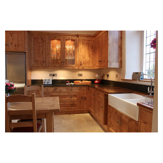 'Pippy Oak Classic' - Farmhouse - Kitchen - London - by Baker & Baker ...