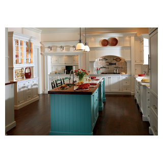 Plain and Fancy Cabinets - Contemporary - Kitchen - New York - by ...