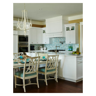 Point Retreat - Beach Style - Kitchen - Miami - by JMA INTERIOR DESIGN ...