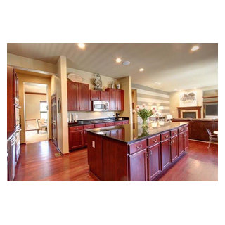 Portfolio - Kitchen - Phoenix - by Travis Custom Homes | Houzz