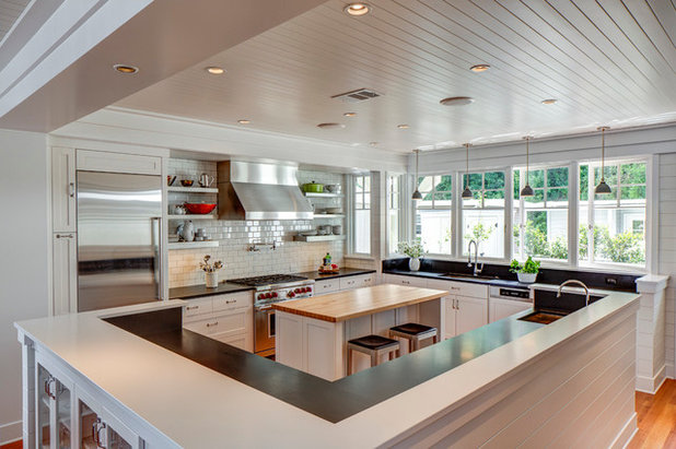 All Aboard! A Return Voyage for 5 Stylish Floating Homes