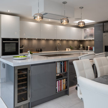 75 Beautiful Large Kitchen Ideas and Designs - July 2022 | Houzz UK