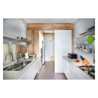 Punggol Waves @ Punggol Walk - Scandinavian - Kitchen - Singapore - by ...