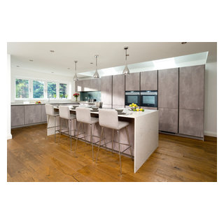 Putty Concrete Handleless Kitchen - Contemporain - Cuisine - Essex ...
