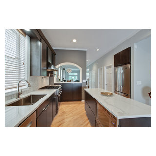 Q-Quartz Calacatta Clasique - Kitchen - Chicago - by Masters ...