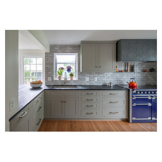 Quaint Kitchen Design in Middleburg, VA - Transitional - Kitchen - DC ...