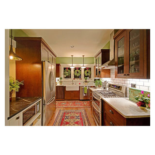 Quartersawn Oak Kitchen - Craftsman - Kitchen - Chicago - by ProSource ...
