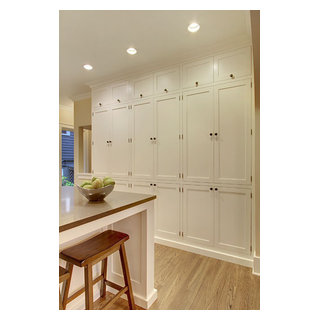 Queen Anne Traditional - Traditional - Kitchen - Seattle - by Ryan ...