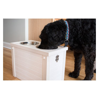 Raised Diner Feeding Station for Large Dogs - Shabby-chic Style ...