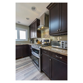 Raised Ranch Kitchen - Fusion - Kitchen - Bridgeport - by Simply Baths ...