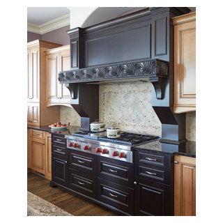 Range Cabinetry in Dark Java Finish - Traditional - Kitchen - Chicago ...