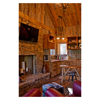 Reclaimed and Rustic Materials Make A Cabin Cozy - Rustic - Kitchen ...