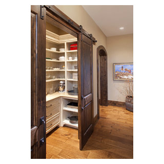 Red Fox Ranch - Rustic - Kitchen - Minneapolis - by Peter Eskuche, AIA ...