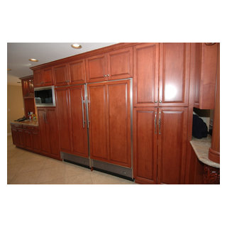 Ref. Panels - Traditional - Kitchen - New York - by carefree kitchens ...