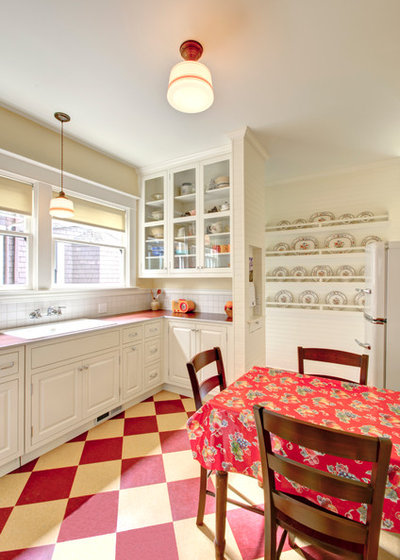 Kitchen of the Week: Cheery Retro Style for a 1913 Kitchen