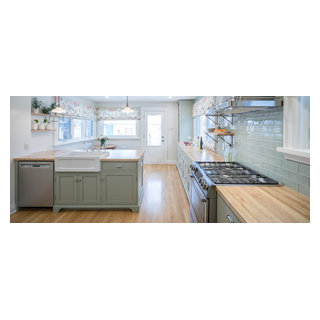 Rhonda's Kitchen - Farmhouse - Kitchen - Ottawa - by Grassroots Design ...