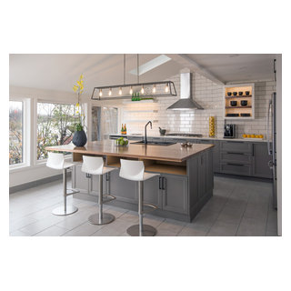 Rideau River Kitchen Redesign - Kitchen - Ottawa - by Kim Teron Design ...