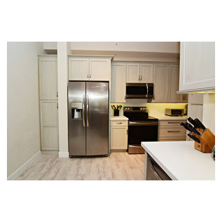 River Oaks High Rise-Houston - Transitional - Kitchen - Houston - by ...
