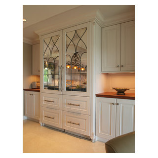 River Redux - Traditional - Kitchen - Minneapolis - by John K. Abbott ...