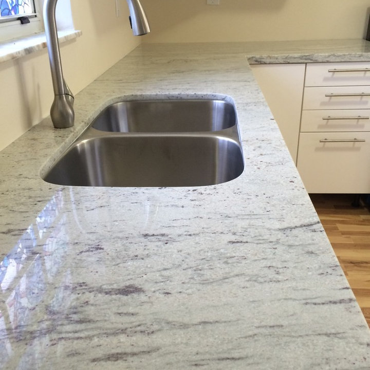 River White Granite Countertop - Photos & Ideas | Houzz