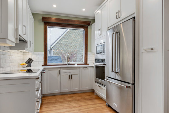 HAWTHORNE KITCHENS - Project Photos & Reviews - Springfield, MB CA | Houzz