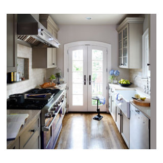 Row House Kitchen Remodel - Traditional - Kitchen - DC Metro - by ...