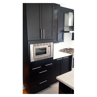 Russell - Modern - Kitchen - Toronto - by The Cabinet Connection | Houzz