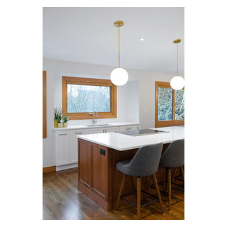 Russell - Craftsman - Kitchen - Vancouver - by The Design Den Homes Inc ...